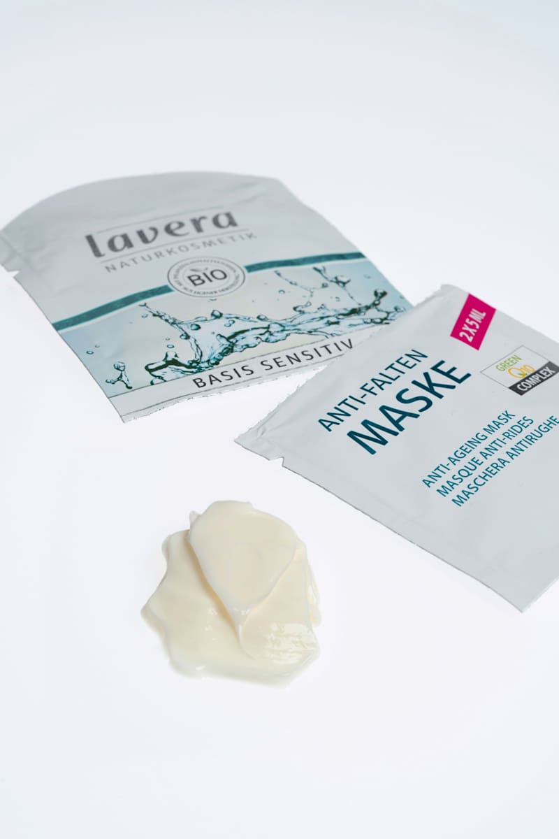 lavera NATURKOSMETIK Maske Basis Sensitiv Q10 mit Bio-Jojoba, Bio-Aloe Vera & Coenzym Q10, 10 ml ...