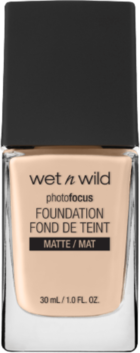 wet n wild photofocus Matte tečni puder – E362C Soft Ivory, 30 ml | dm.rs